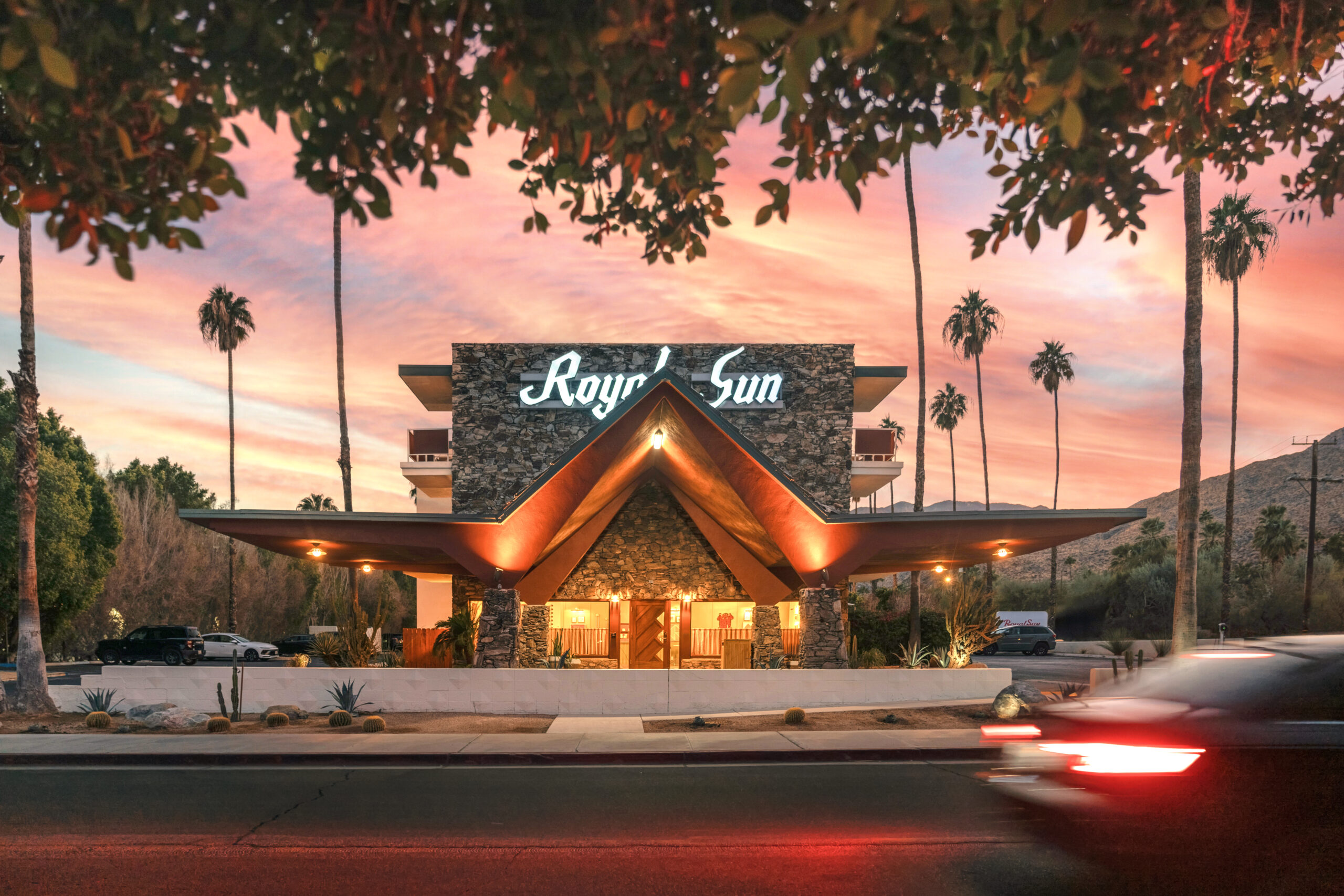 Gallery | Royal Sun